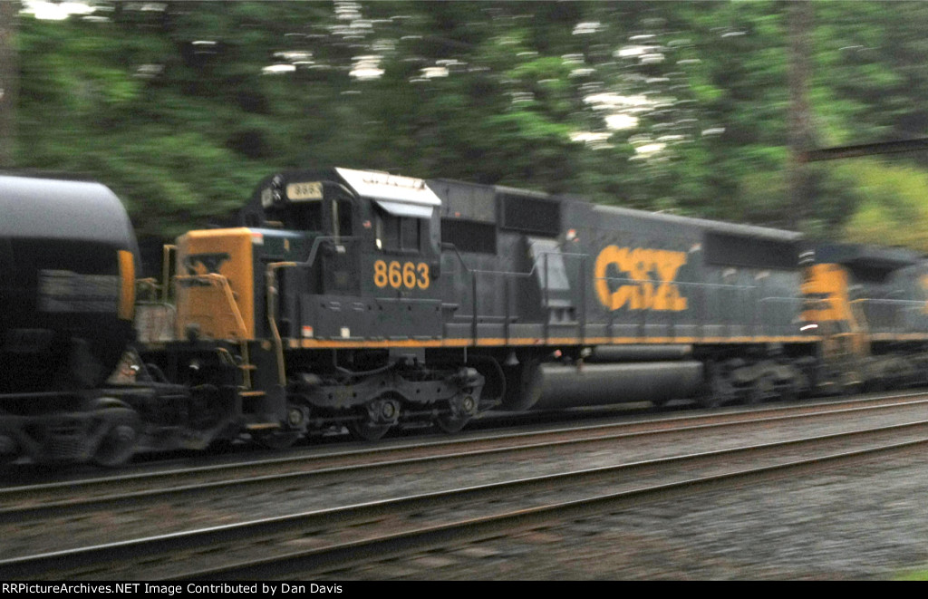 CSX SD50-2 8663 trails on Q417-26